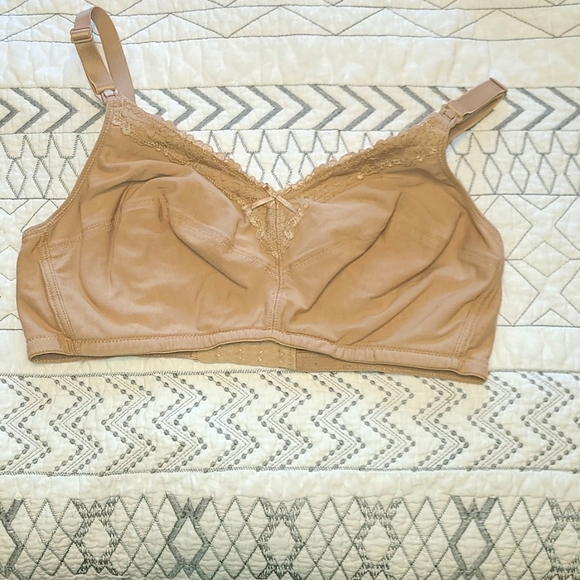Secret Treasures | Intimates & Sleepwear | Nursing Bra | Poshmark